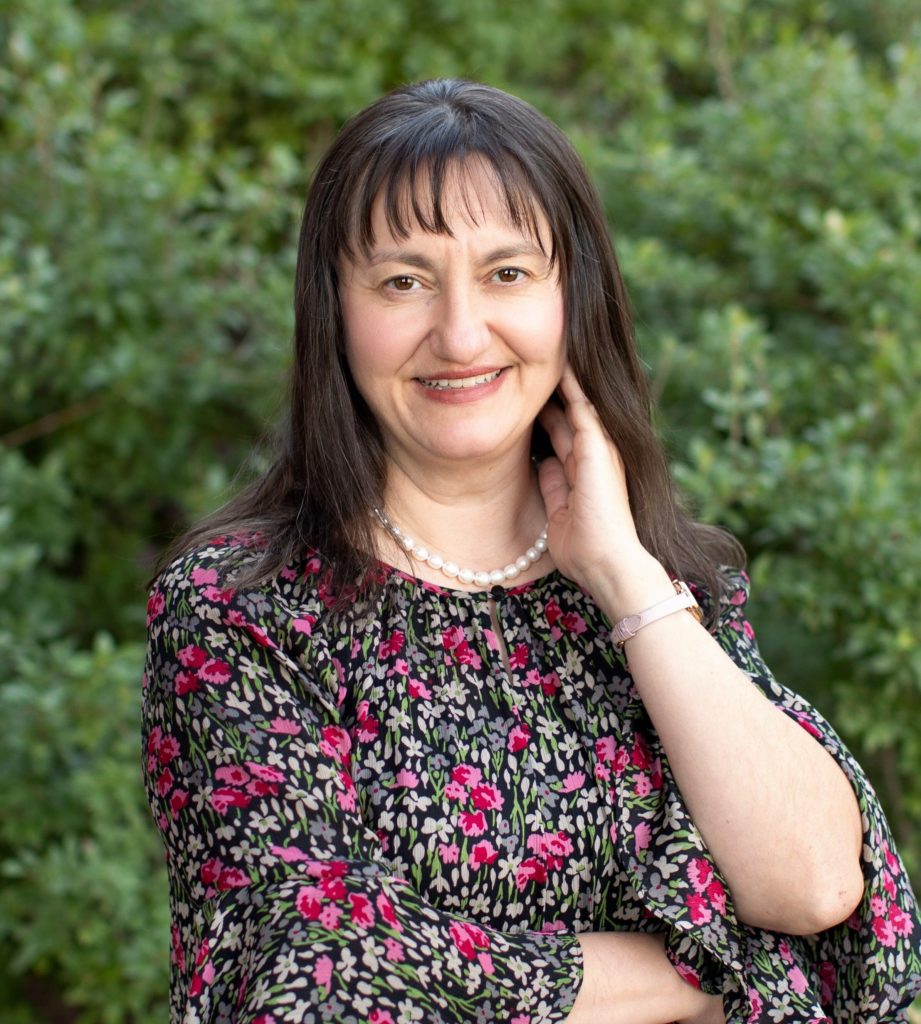 Dr. Vasti Holstun - Colorado Counseling Association